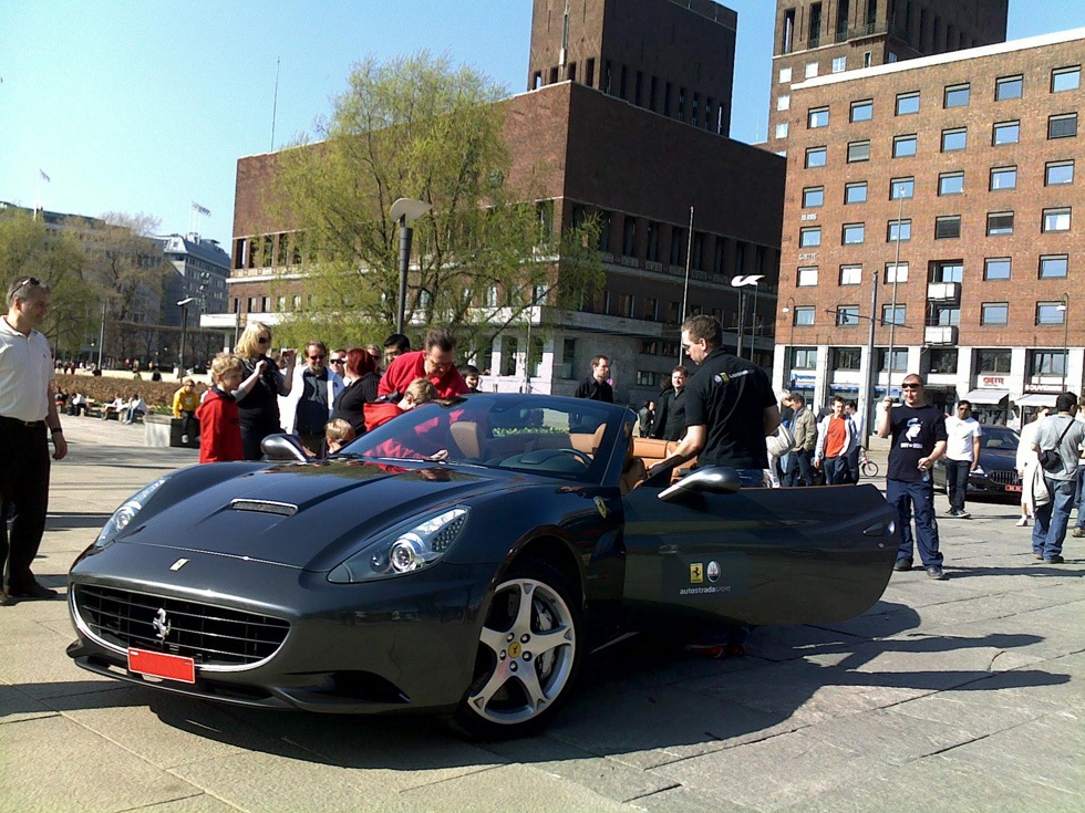 Carspotting: Ferrari California. i Oslo. | Feber / Bil