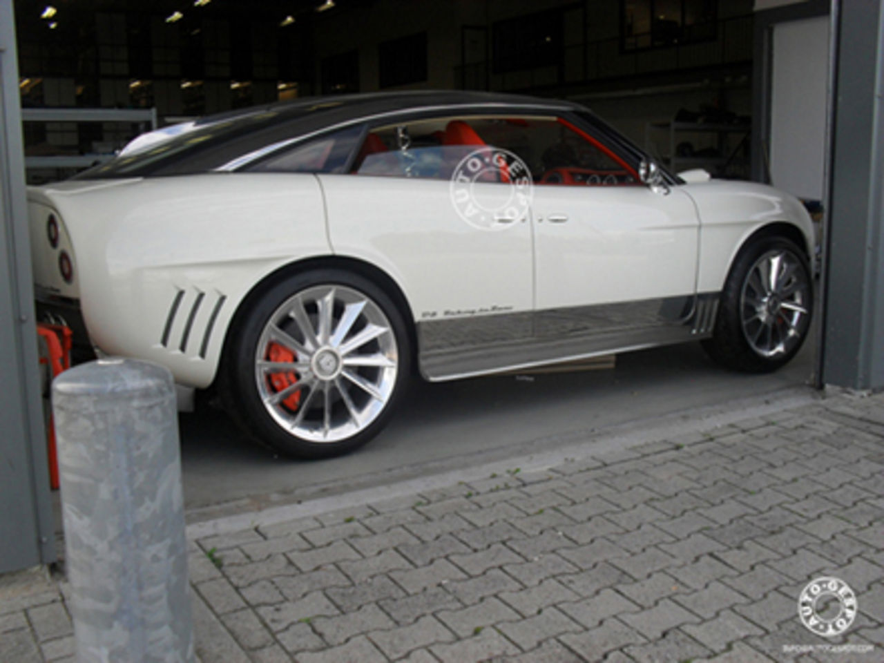 Spyker D8 Peking-to-Paris. Ingen vacker syn.... | Feber / Bil