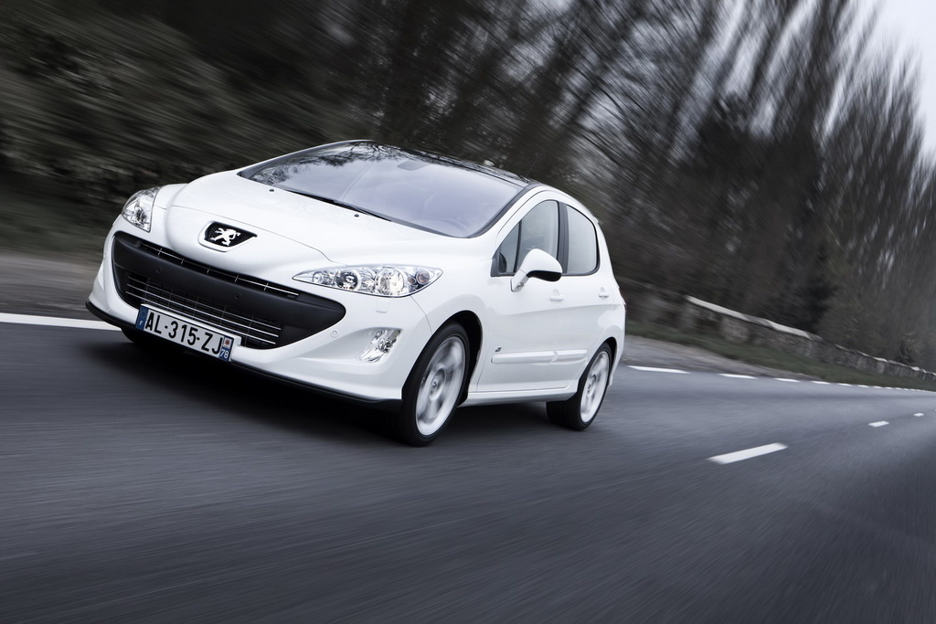 Peugeot GTi är tillbaka. 308 går från snäll till stygg. | Feber / Bil