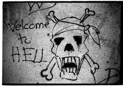 Inervju: Alex Smailes. Krig och elände. | Feber / Foto