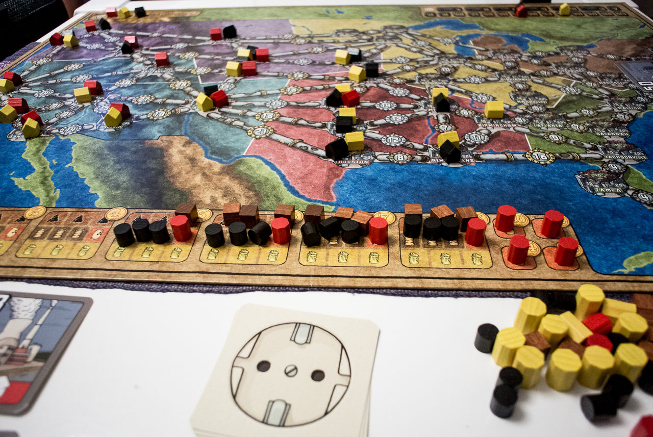 Test av Power Grid. Bygg ett el-imperium. | Feber / Spel