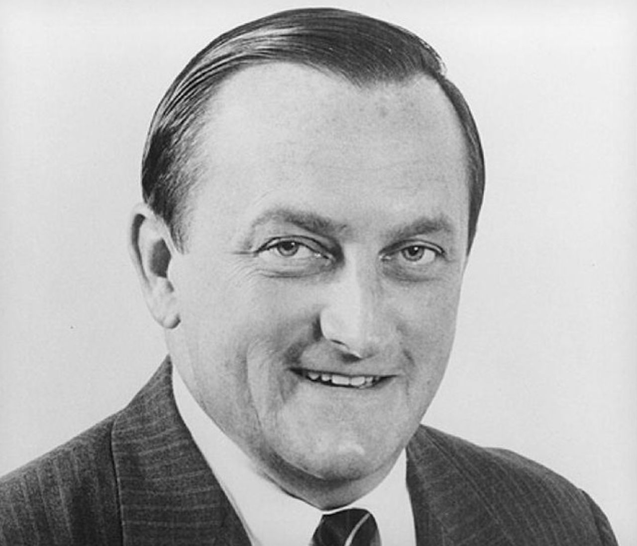 Hejdå William C. Lowe! PC:ns fader död vid 72 års ålder. | Feber / PC