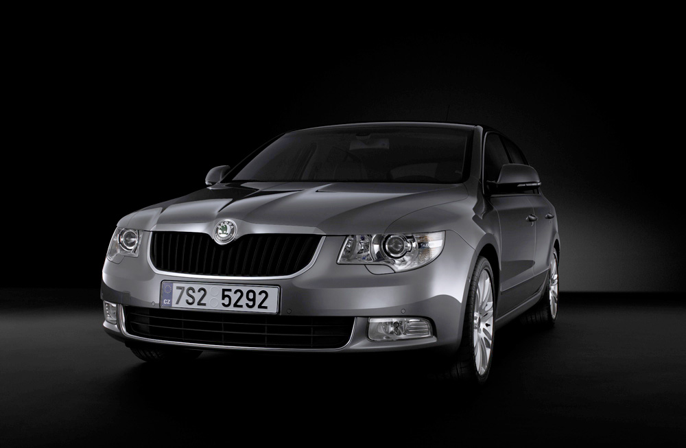 Första bilden på nya Skoda Superb. Officiell premiär i Geneve. | Feber ...