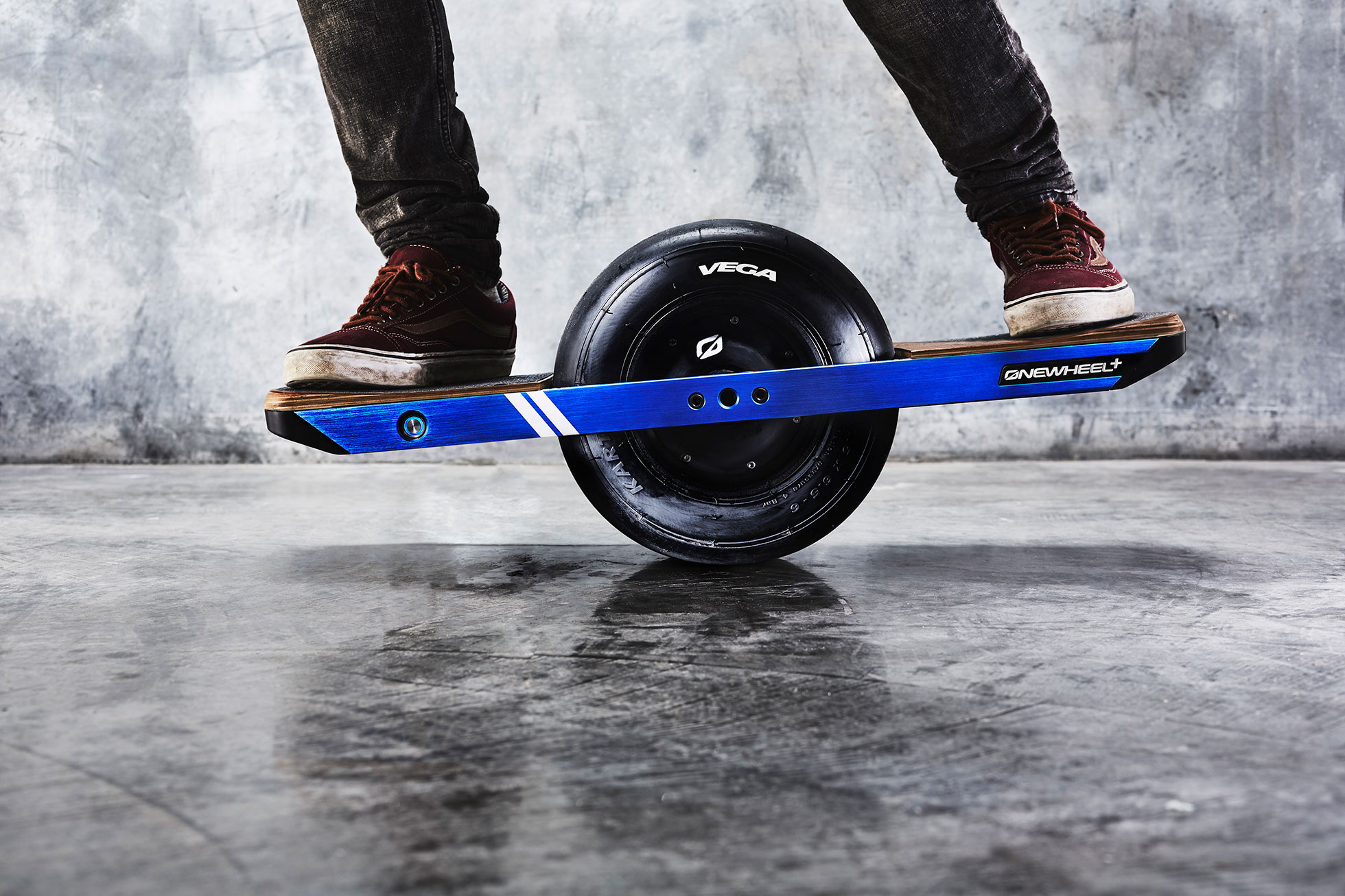 CES2017: Future Motion släpper bättre version av Onewheel. Den lite ...