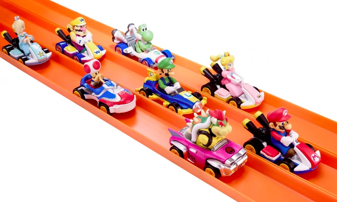 Nu kommer Mario Kart som Hot Wheels-bilar. Susa runt med Mario på en ...