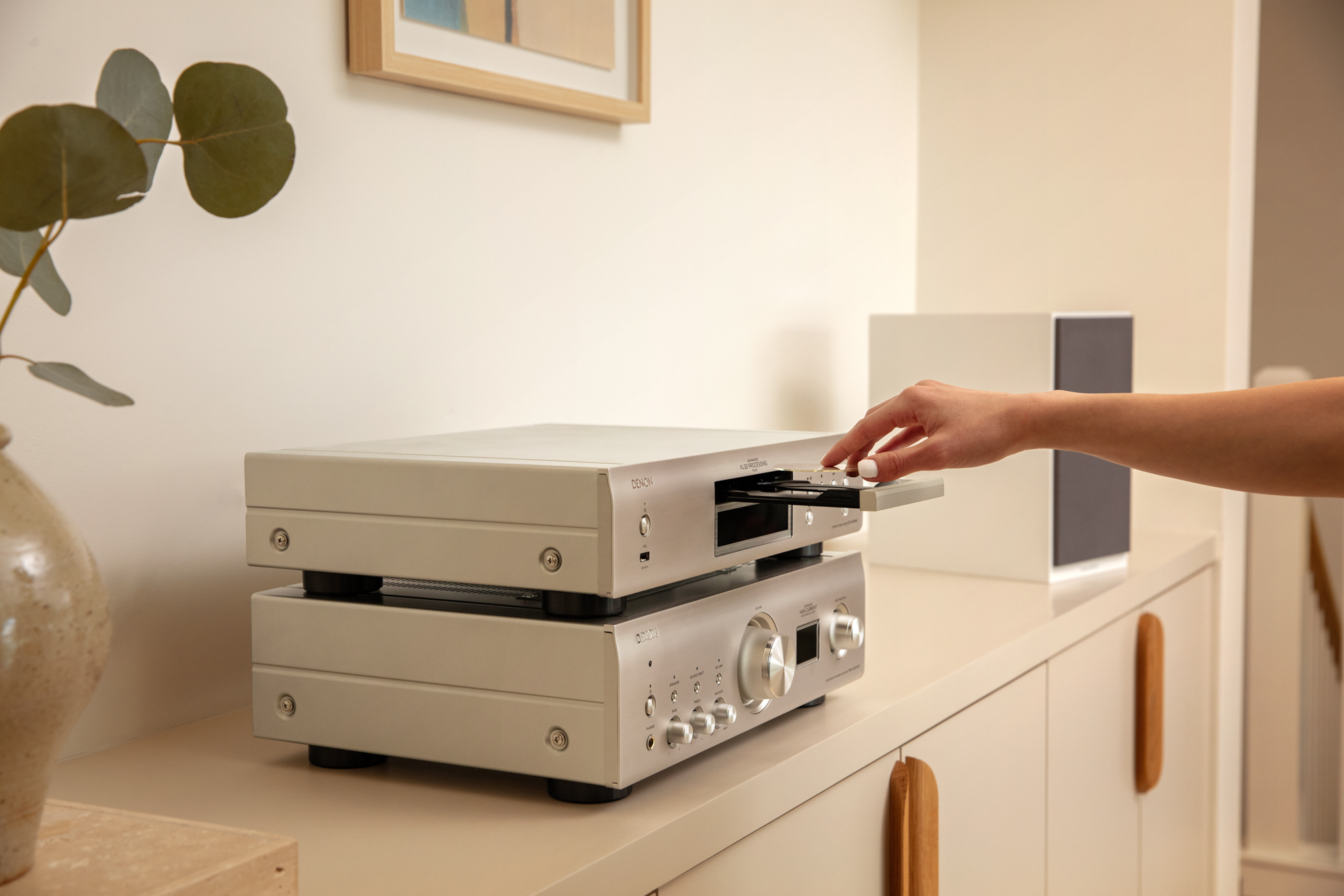 Denon släpper nya hi-fi-grejer. Streamer, förstärkare och CD-spelare ...