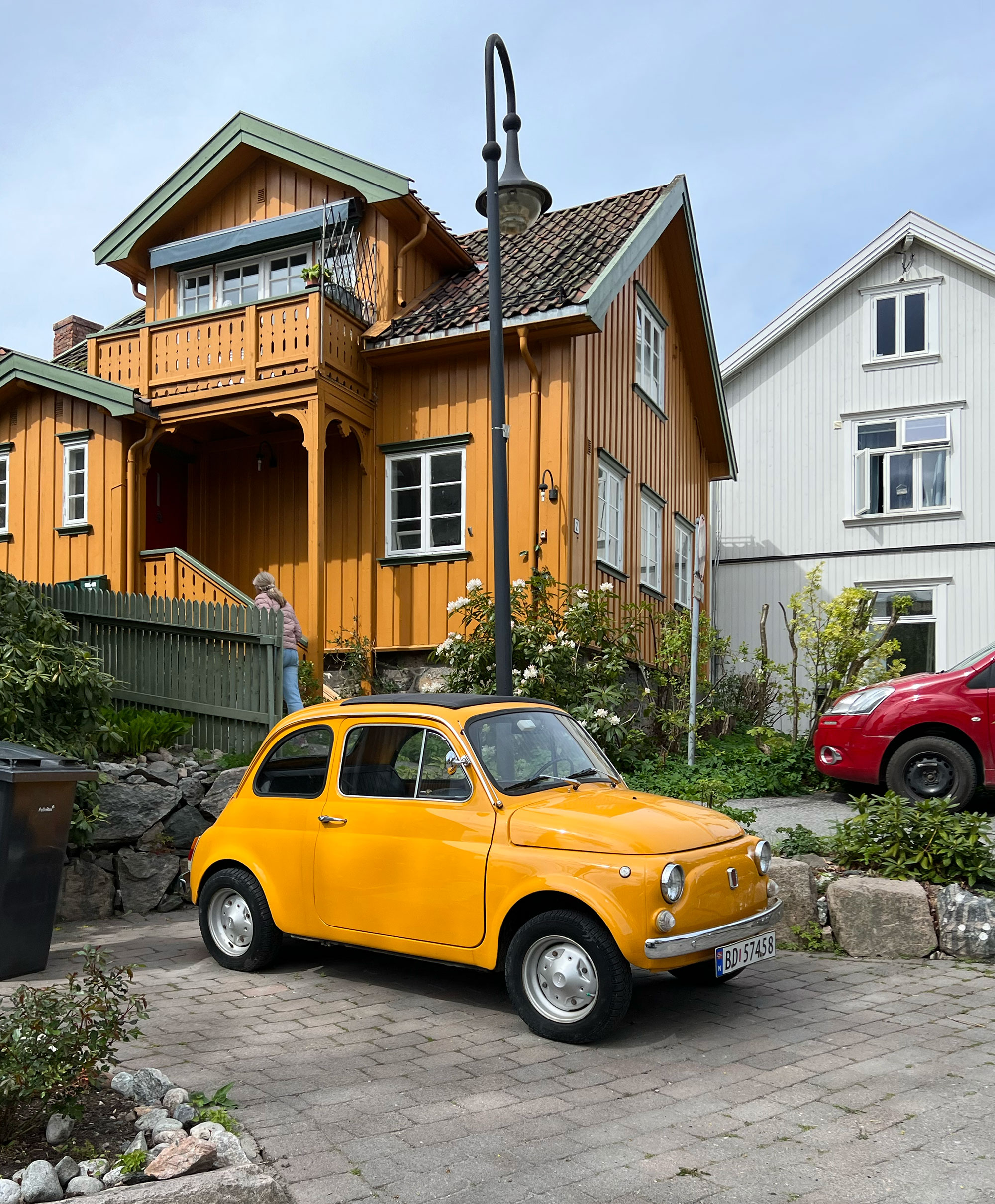 Här är det störst chans att se en gul bil. Gul bil! | Feber / Bil