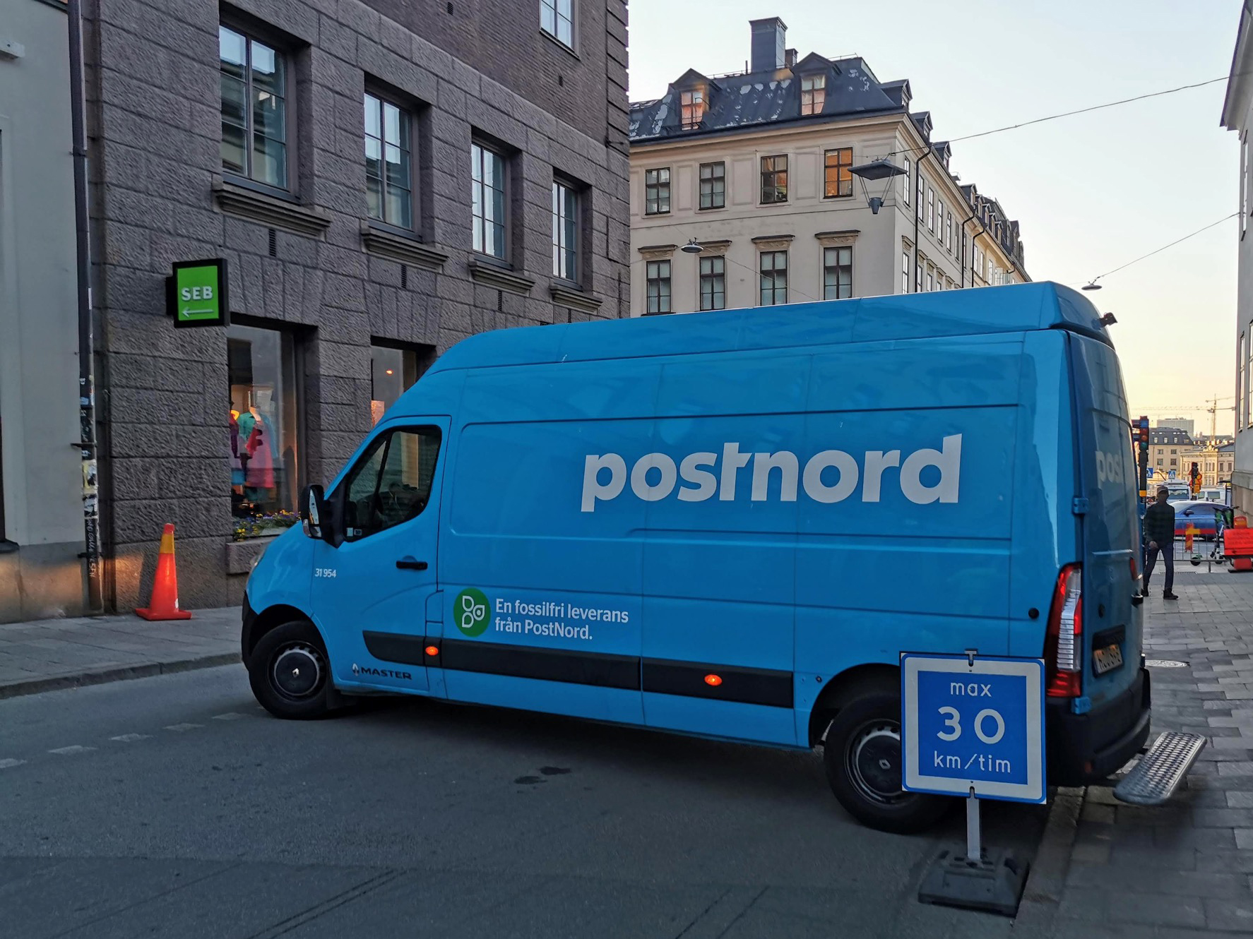 Postnord slutar dela ut oadresserad reklam. Till dem som inte redan har tackat nej till detta ...