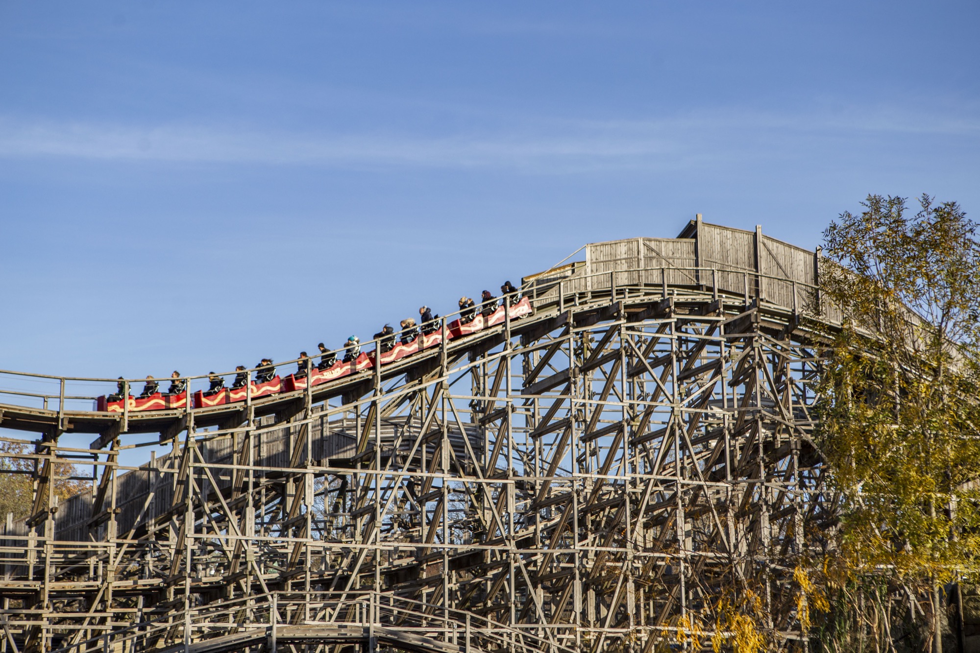 Balder på Liseberg öppnar igen. Har renoverats i över ett år. | Tjock ...