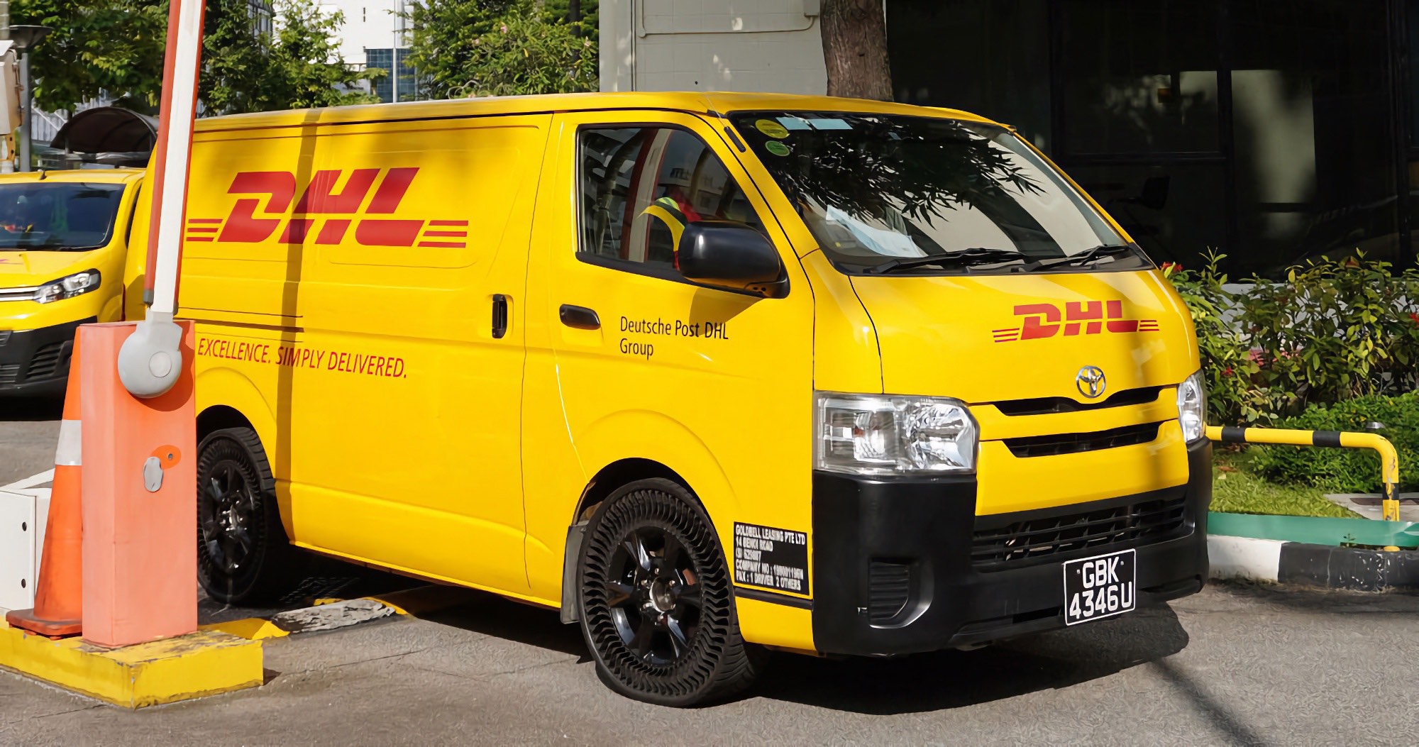 DHL börjar provköra Michelins punkteringsfria däck. Det där konstiga ni ...