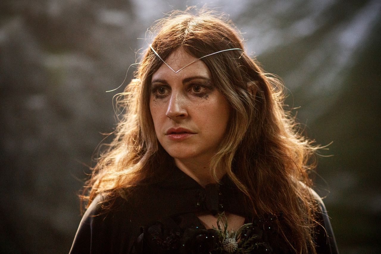 Trailer för Trolltider - legenden om bergatrollet. Årets julkalender i ...