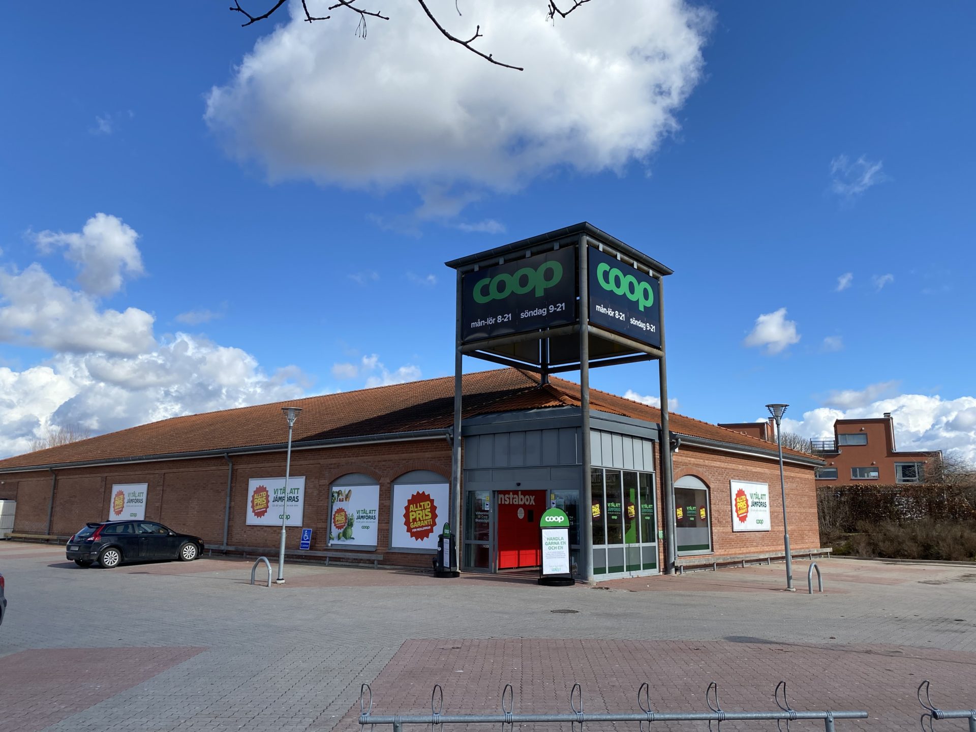 COOP-anställda hängs ut efter hackerattack. Personlig data säljs på ...