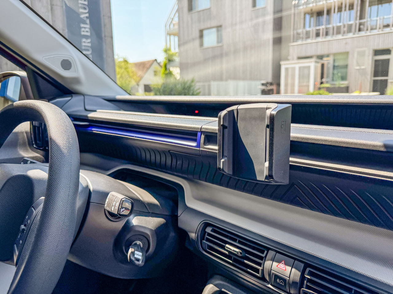 Hur dålig är Sveriges billigaste elbil? Vi har provkört Citroën ë-C3 ...