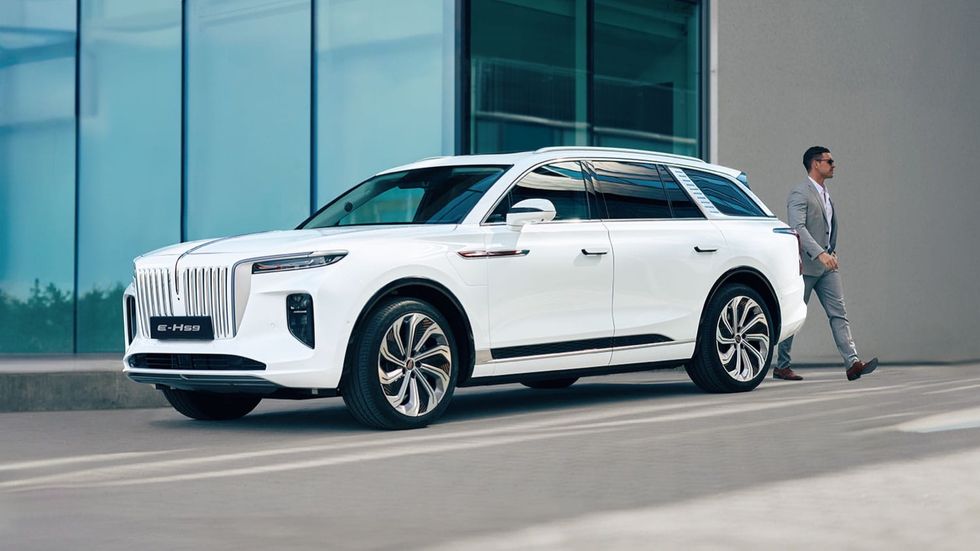 Terjes Hongqi har kostat 700 kronor per mil. Smärtsam värdeminskning ...