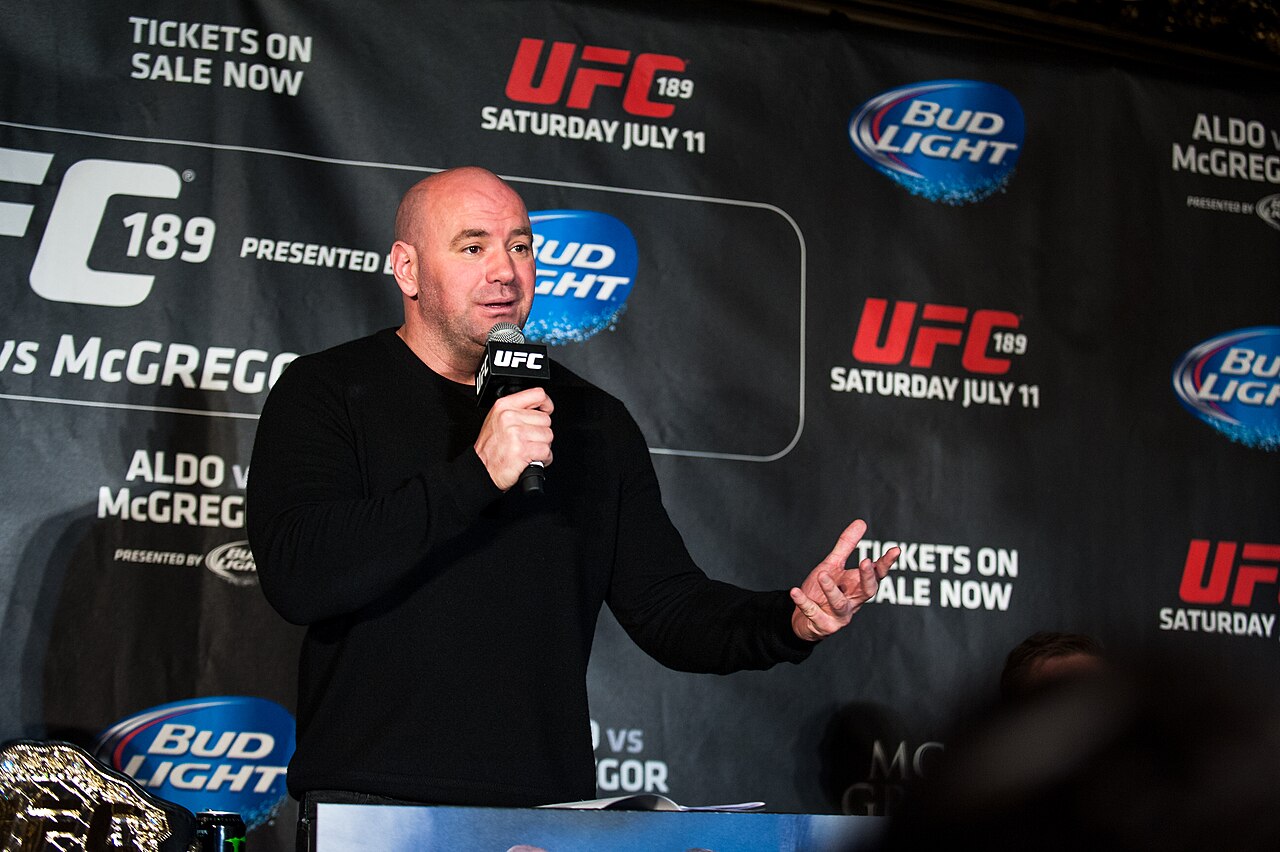 UFC-chef sätter sig i Metas styrelse. Dana White är även bra vän med ...