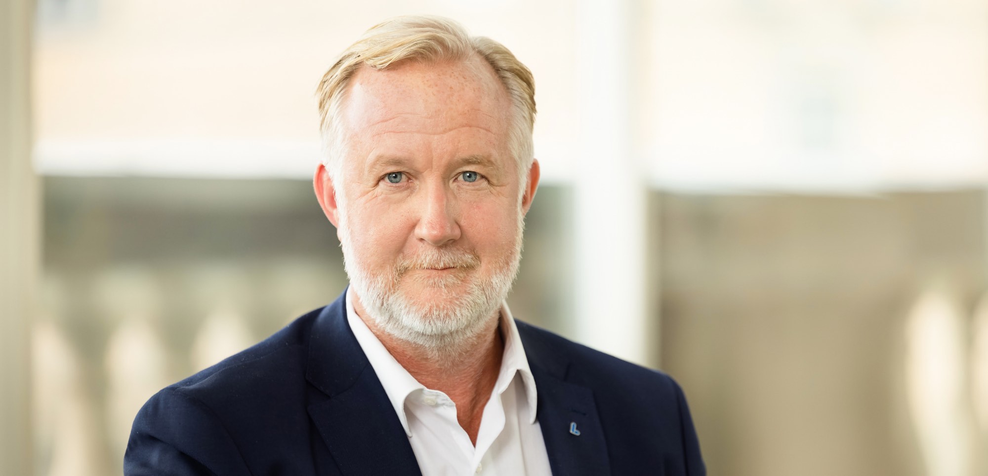 Johan Pehrson avgår som partiledare för Liberalerna. Ett och ett halvt ...