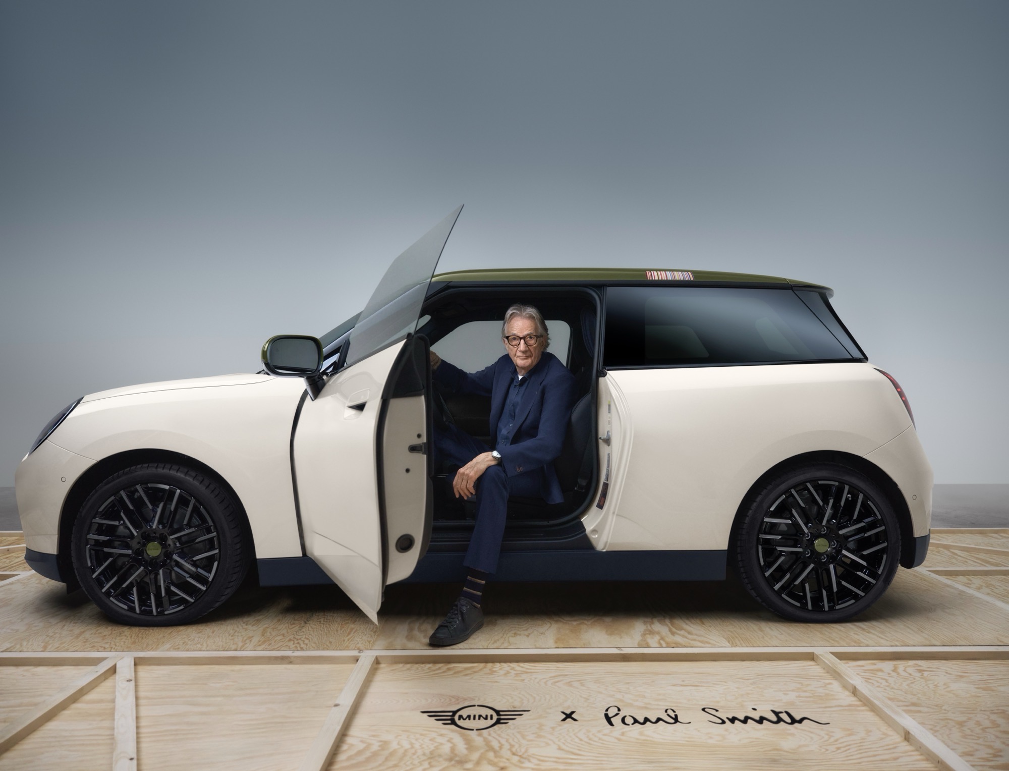 Mini och Paul Smith har gjort bil igen. Stilig! | Feber / Bil