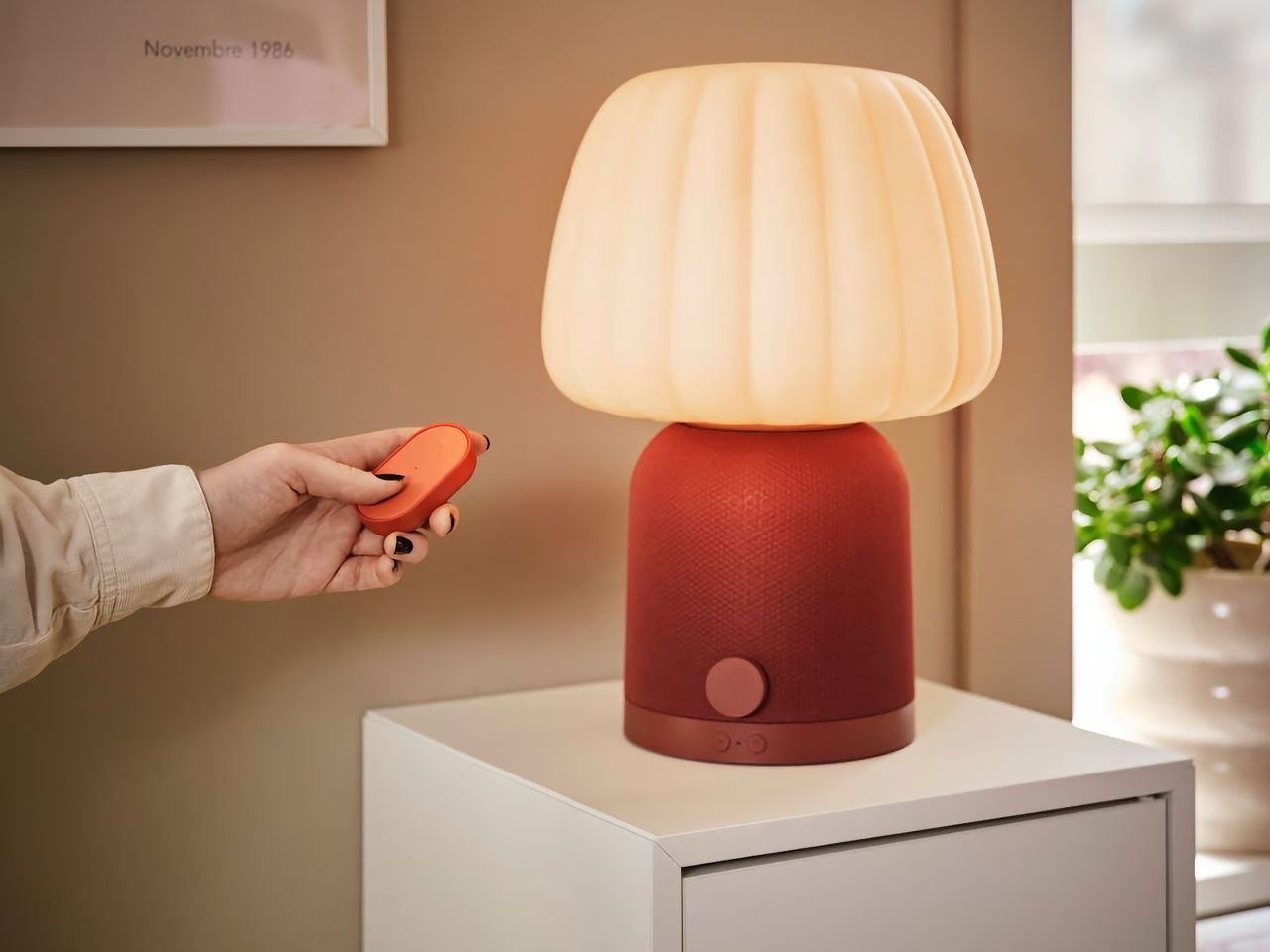 Här är priserna för Ikeas nya Matter-fjärrkontroll. Bilresa finns nu på Ikeas sajt. | Feber / Pryl