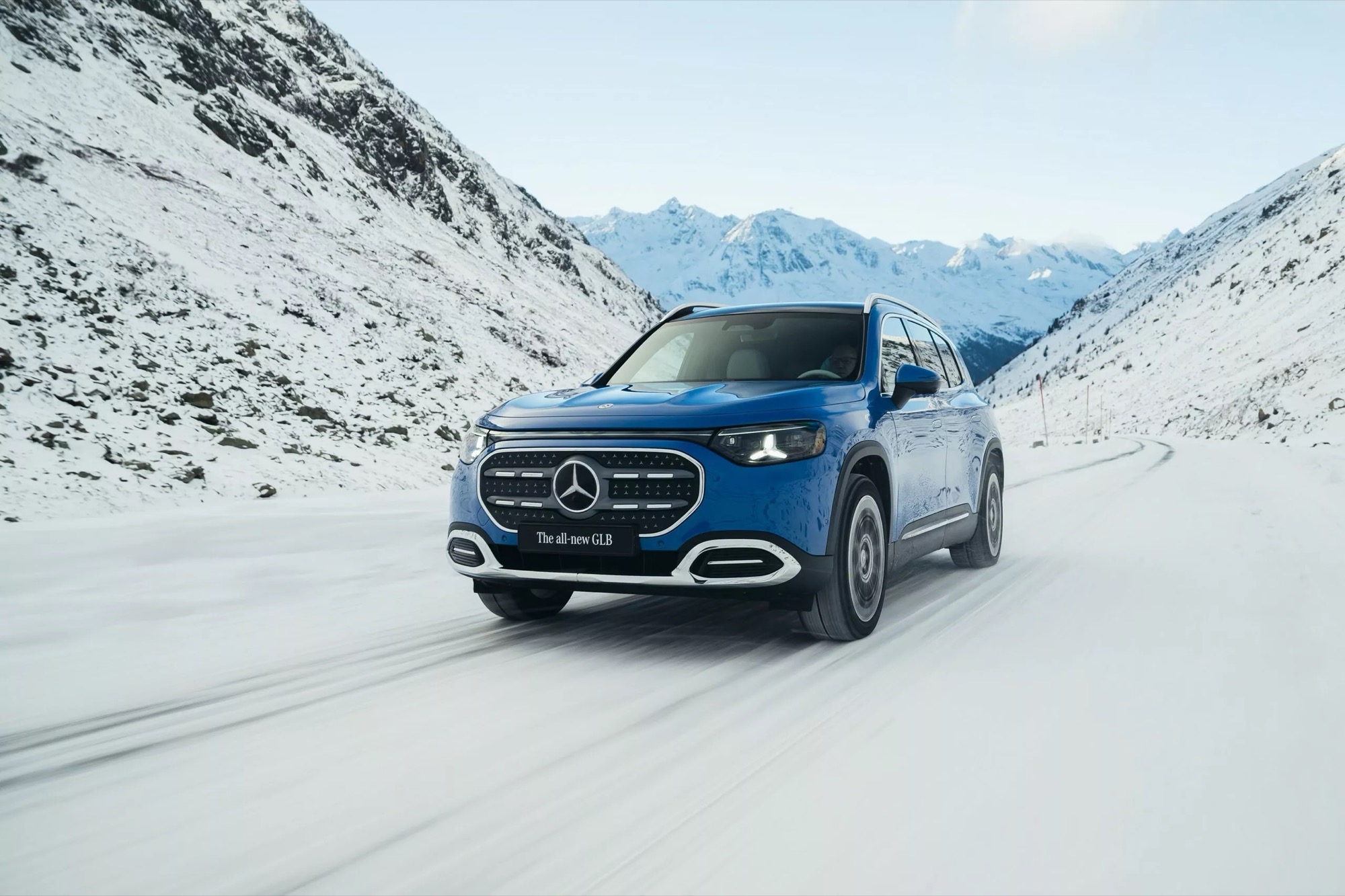 Mercedes rullar ut nya eldrivna GLB. Ersätter EQB. | Feber / Bil