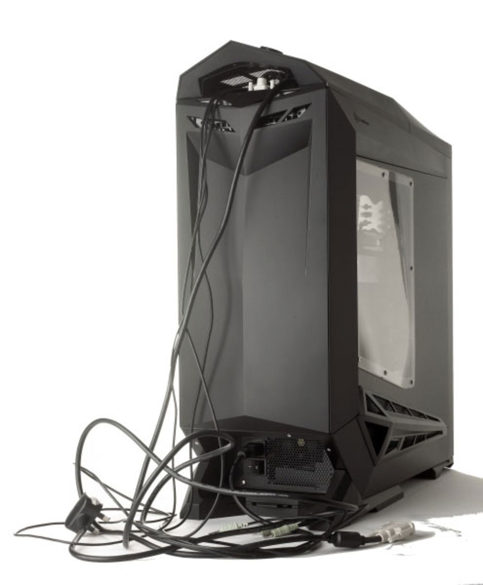 SilverStone Raven RV01. Snurrar på moderkortet 90 grader. | Feber / PC